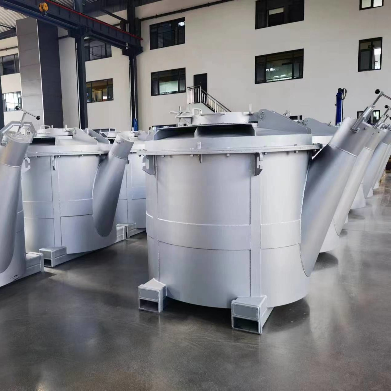 Bottom Pouring Molten Aluminum Transfer Ladles with Air Cylinder